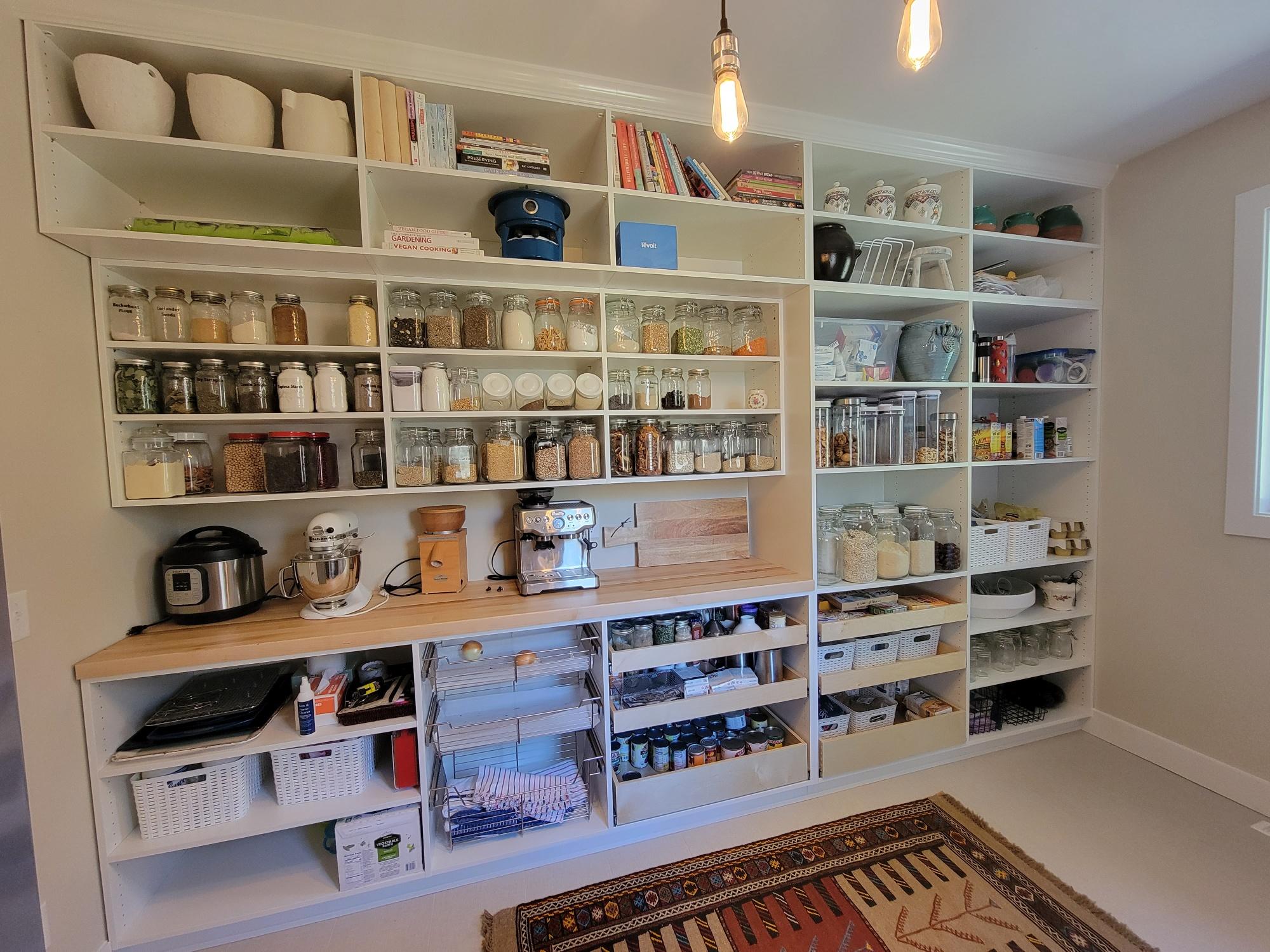 Space Crafters Co - Custom storage & Organization Systems